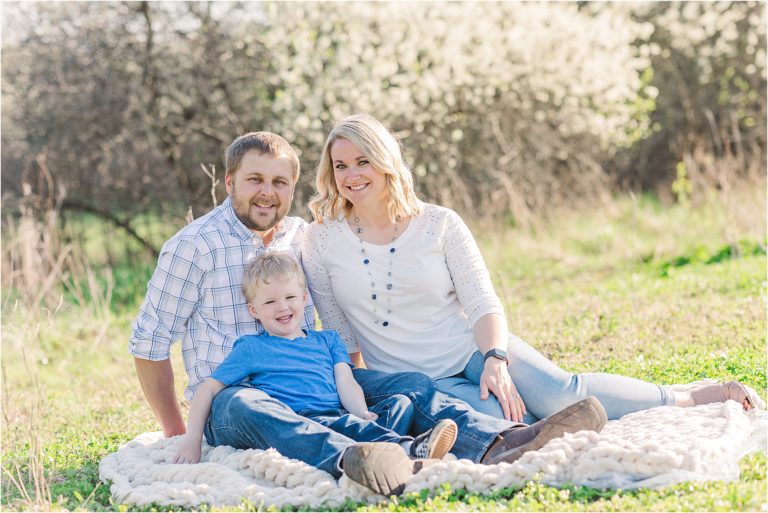 Alumbaugh Family | Spring family mini session 2021 - Missouri Wedding ...
