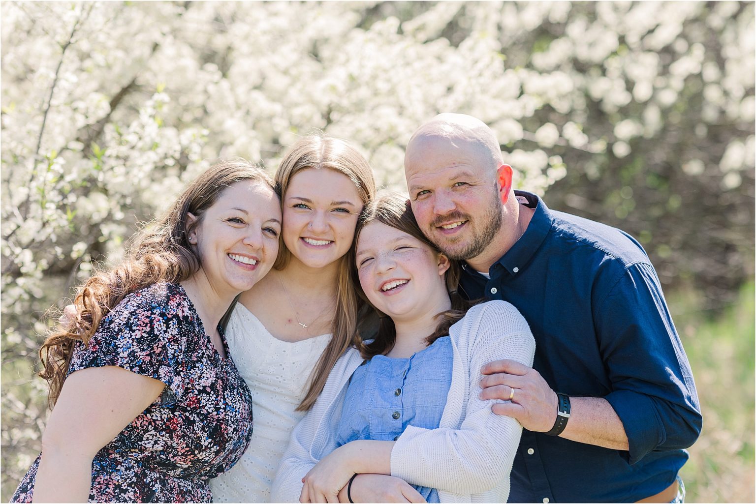 Hackler family | Spring blooms family photos 2021 mini session ...